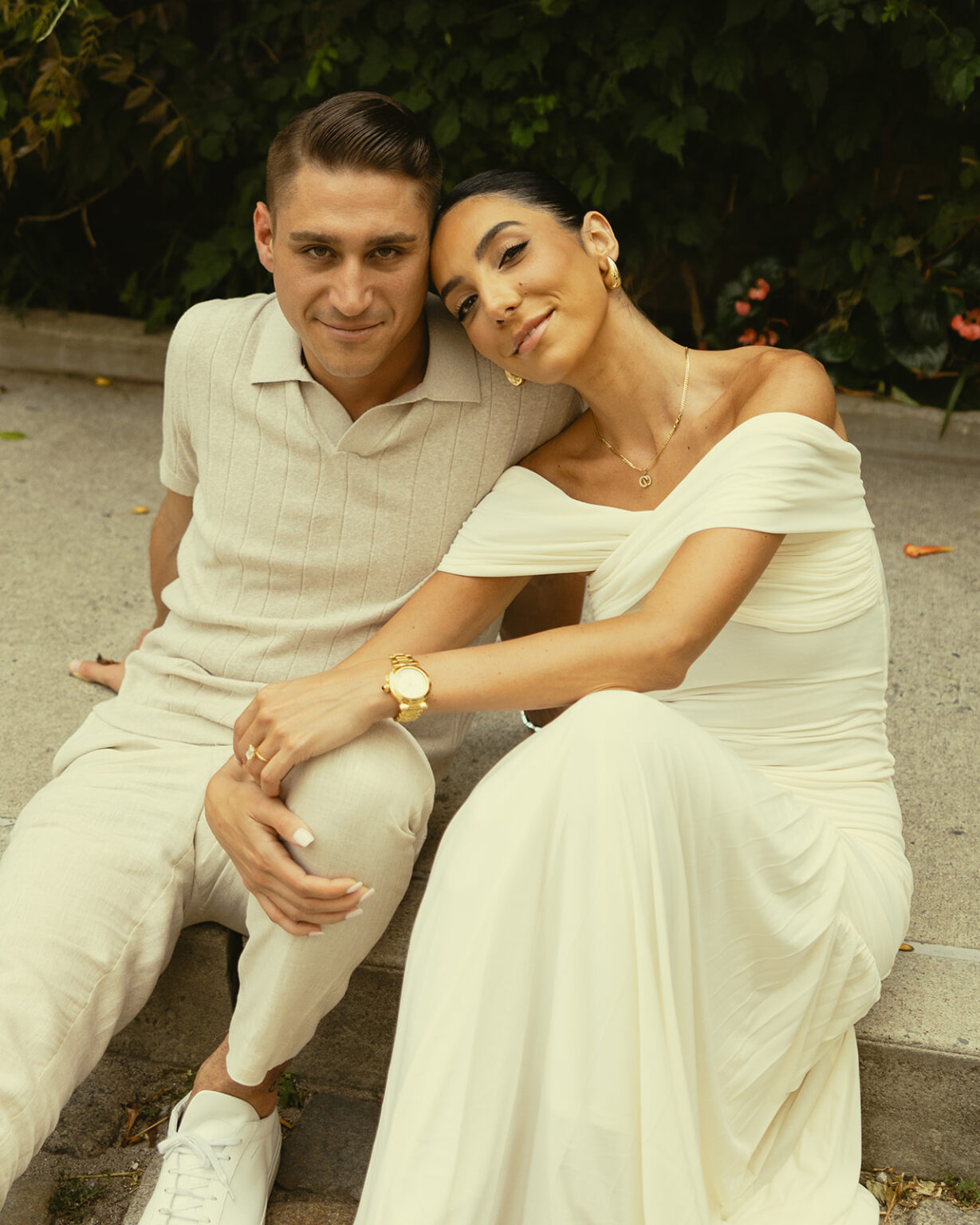 A Stylish New York Engagement Session at Greenwich Village ...